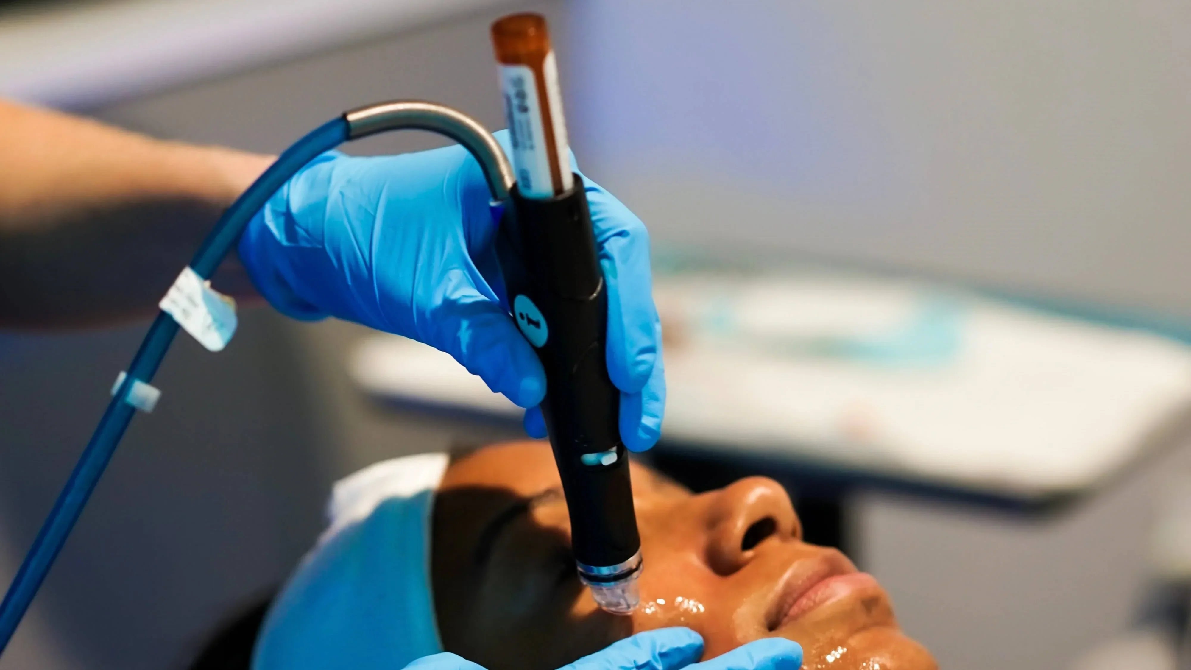 Hydrafacial Md 174 In Dallas Tx The Zo Skin Centre Dallas